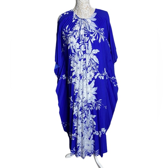 Sand Pebble | Dresses | Vintage Sand Pebble Of Hawaii Blue White ...